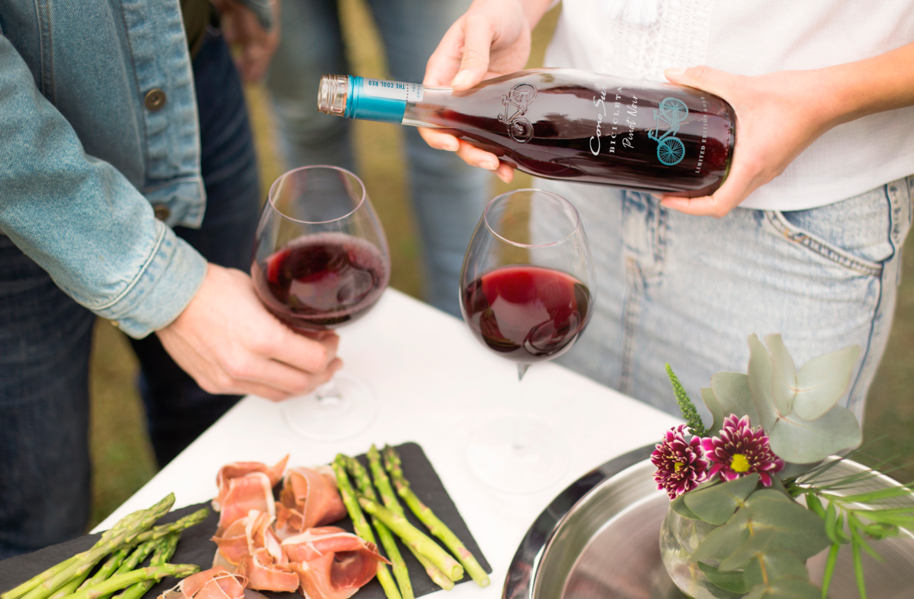 Vino Pinot Noir: Elegancia con color a tinto - ( Caracteristicas y ...