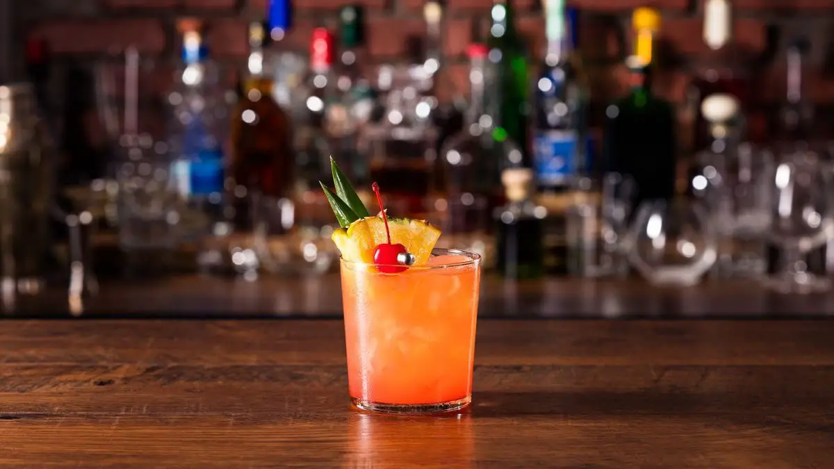 +12 Tragos con Ron Oscuro ¡Deleitante sabor! Recetas + Ingredientes