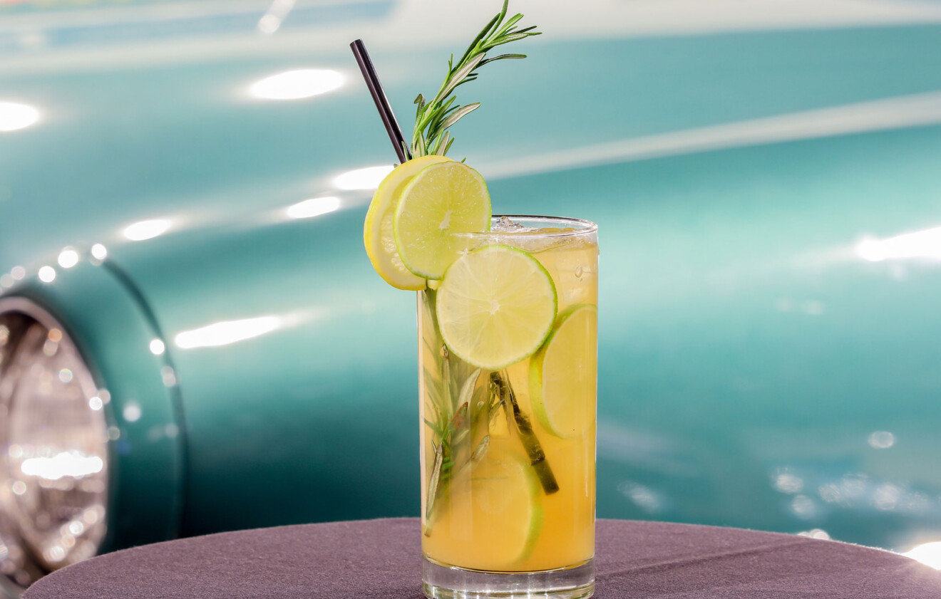 Tom collins: ¿Cómo hacer? Recetas e Ingredientes (Origen, Vaso y más)