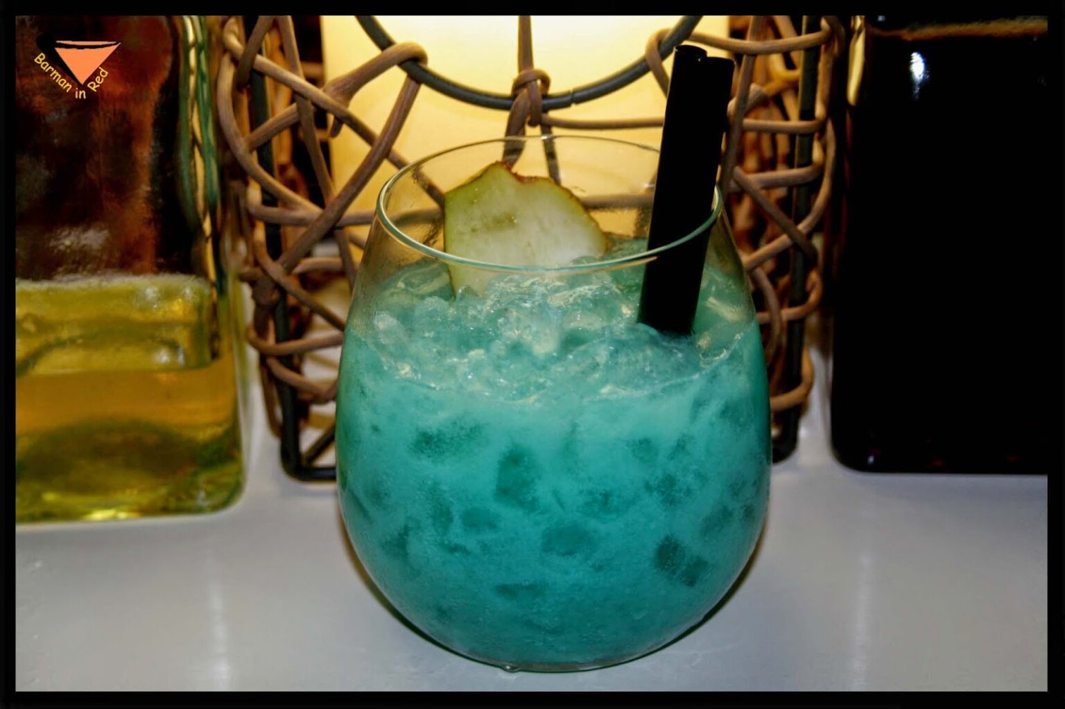 ¿Cómo preparar un Coctel Blue ocean? (Recetas y ingredientes)
