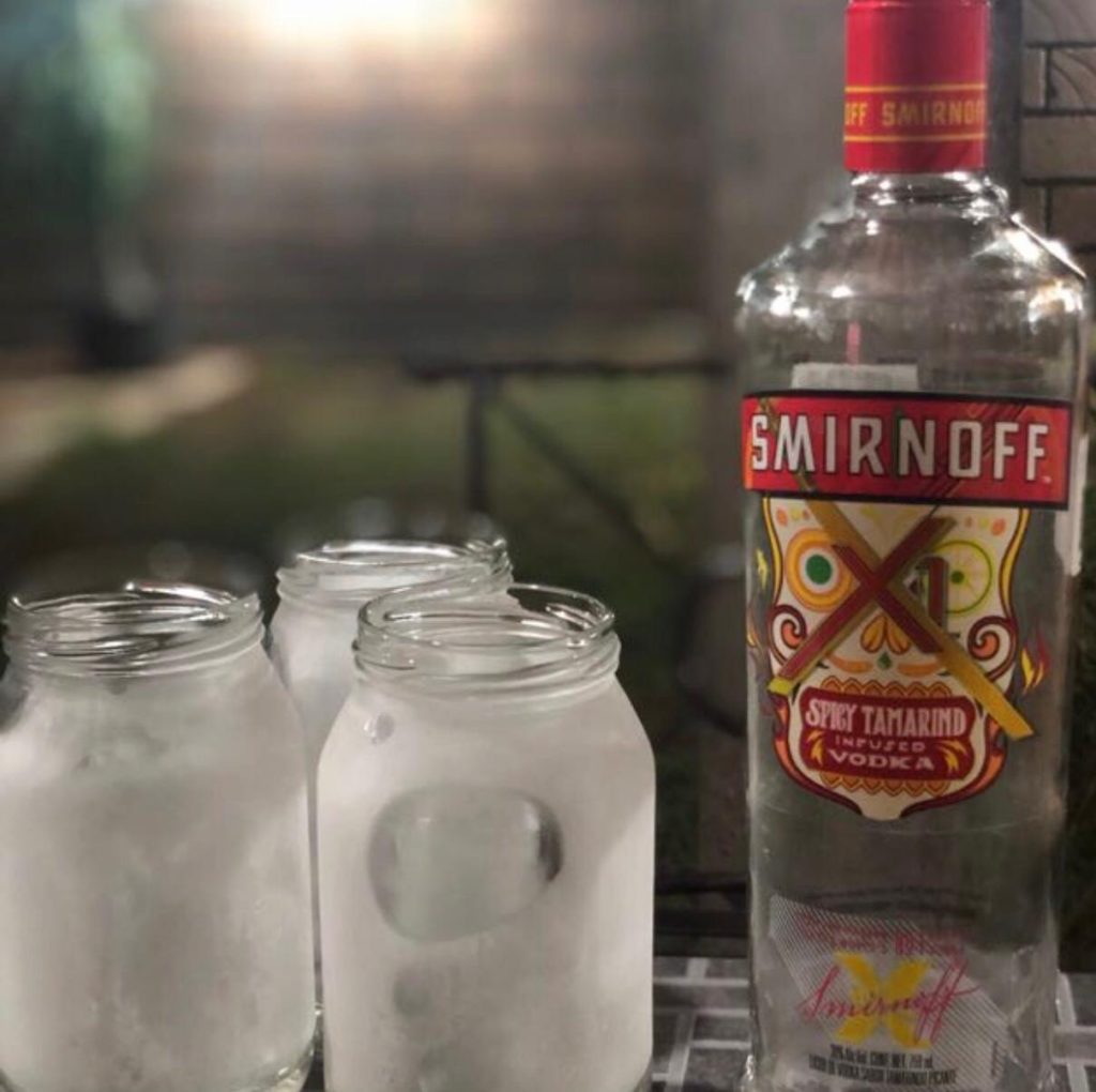 +12 Receitas de bebida com Vodka para compartilhar e desfrutar em casa!