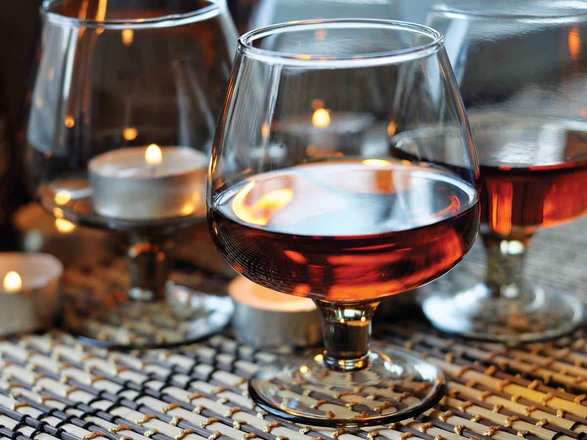 Como é feito o conhaque? Preparação, receitas, ingredientes e muito mais