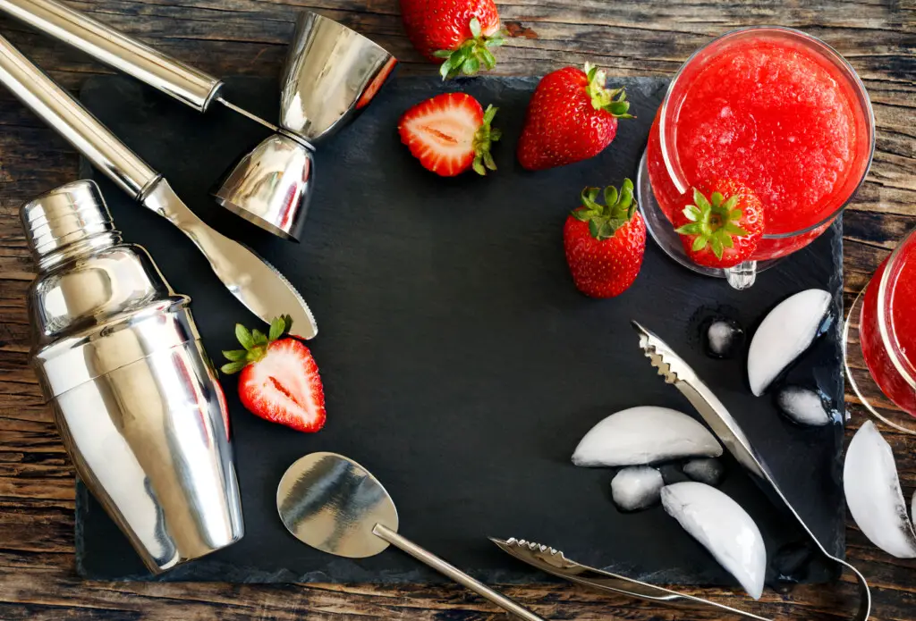 +12 Recetas de Tragos preparados con coctelera ¡Para sorprender!