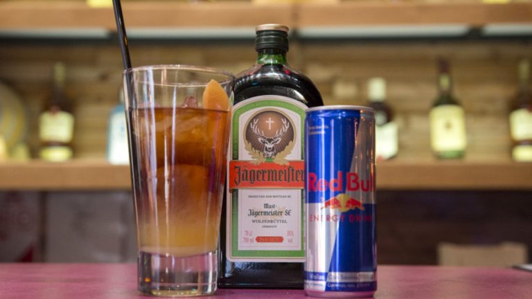 +12 Tragos con Jägermeister ¡Fáciles de preparar! Recetas + Ingredientes