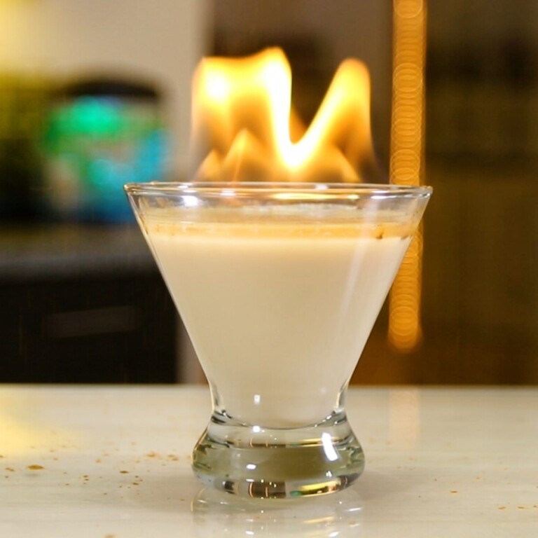 +12 Bebidas com fogo AMAZENDO! - Receitas + Ingredientes