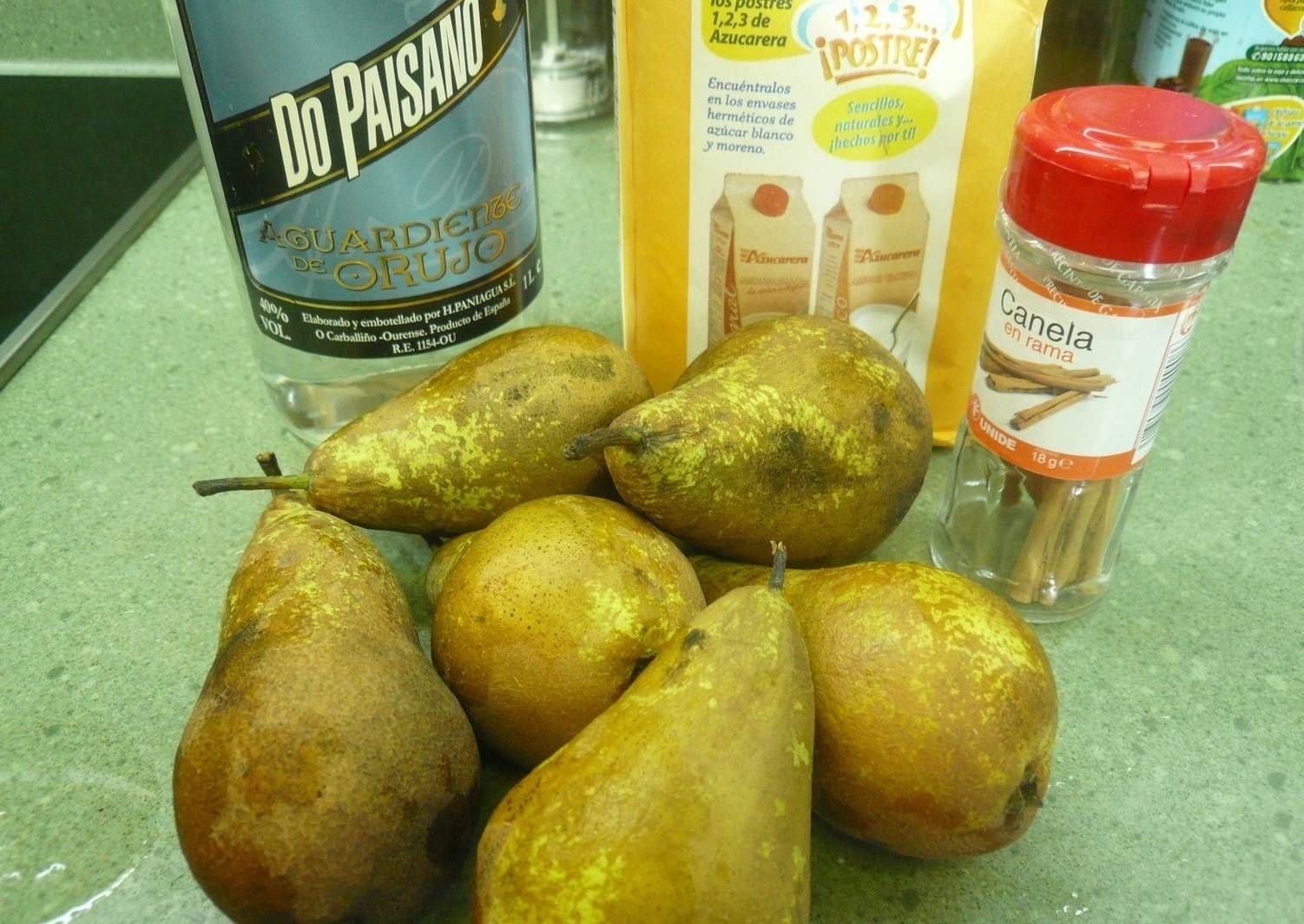 Licor de Peras: ¿Qué es? ¡Receta FACIL de hacer! Beneficios y más