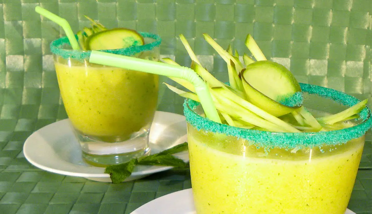 +12 Tragos con Mango ¡Sabor exótico que fascina! Recetas + Ingredientes