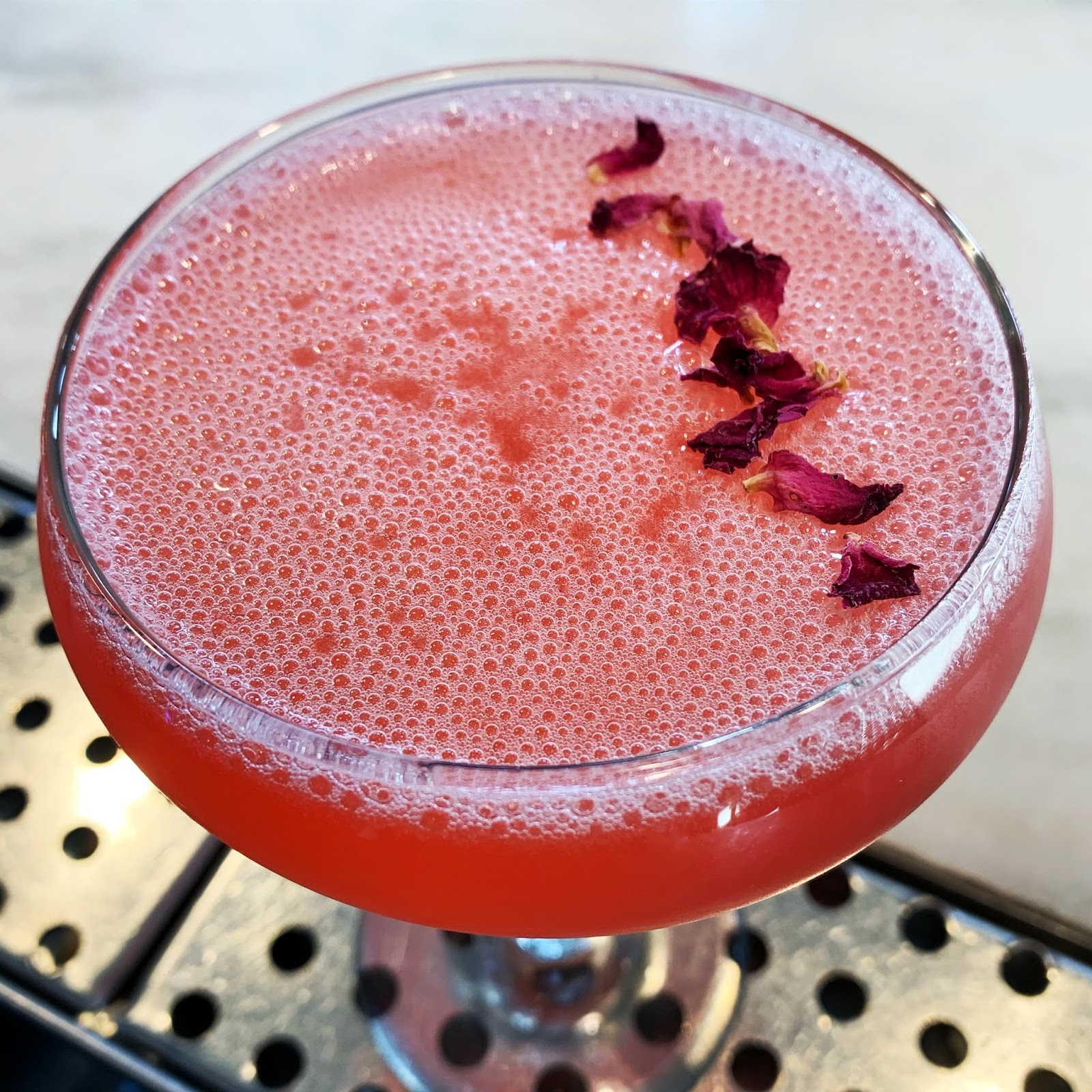 Cóctel La vida en rosa (la vie en rose) Receta + Ingredientes y más