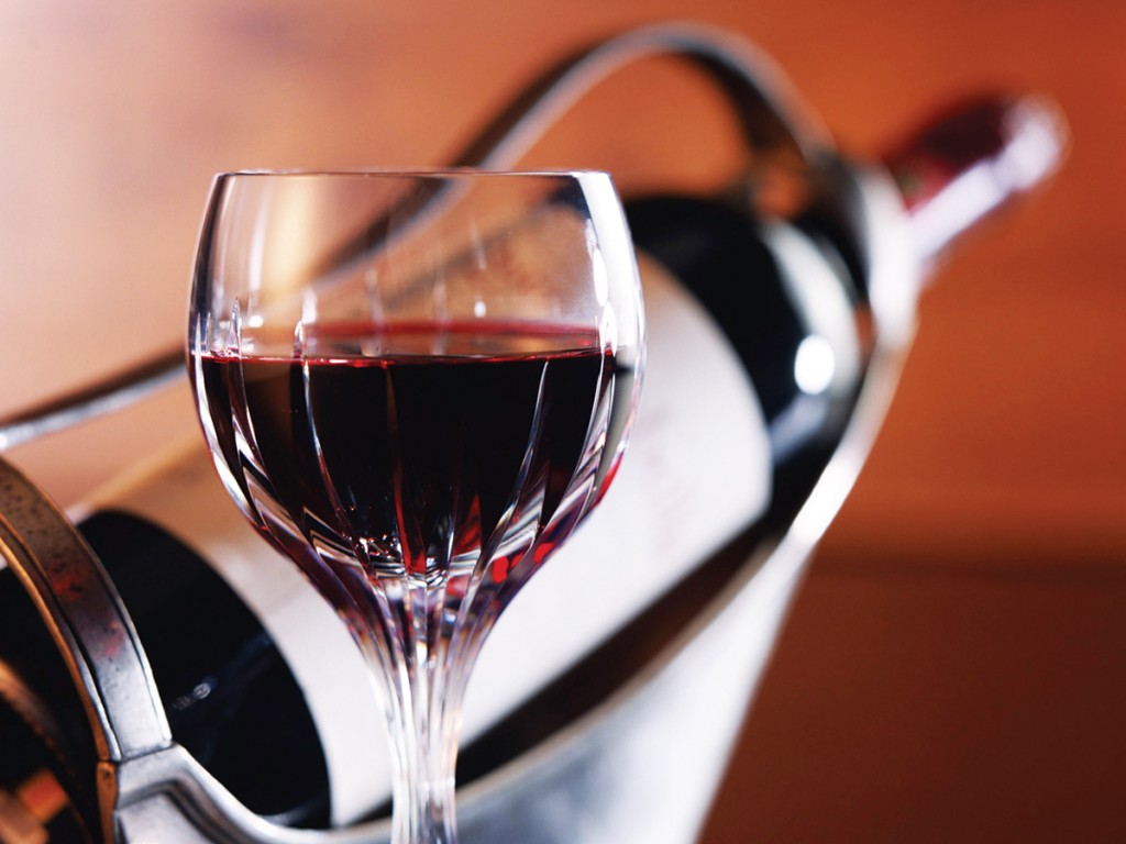 ¿Qué es ASTRINGENCIA en el vino? ¡Aprende todo sobre ello!