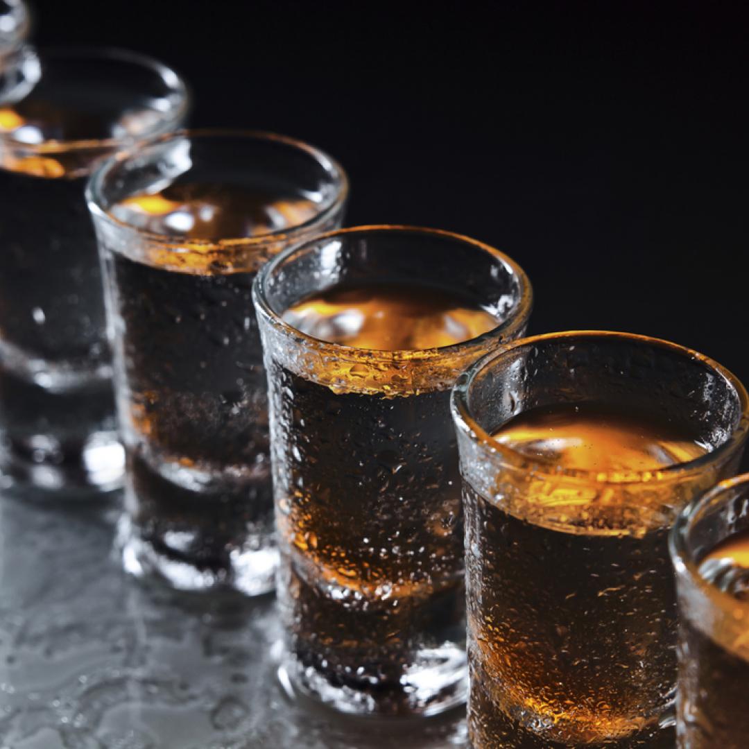 +7 Recetas de shots dulces con alcohol: Tipos e ingredientes