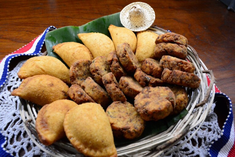 +5 Comidas típica de Paraguay: Recetas con sabor guaraní - Los Vinos ...